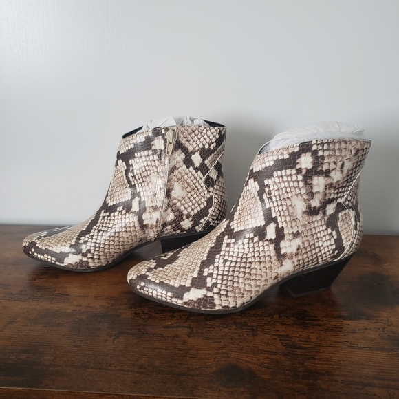 INC International Concepts | Shoes | Inc Idra Snake Print Stacked Heel ...